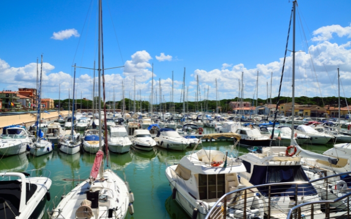 The essential features of a boat parking stall.